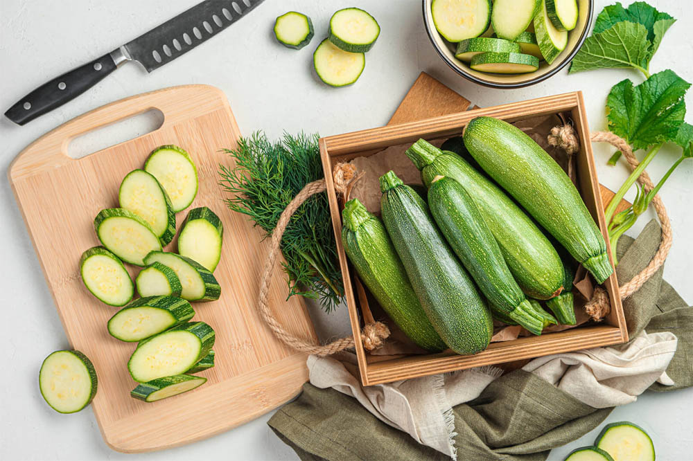 Kenali Perbedaan Antara Timun dengan Zucchini, Serta Manakah yang Lebih ...